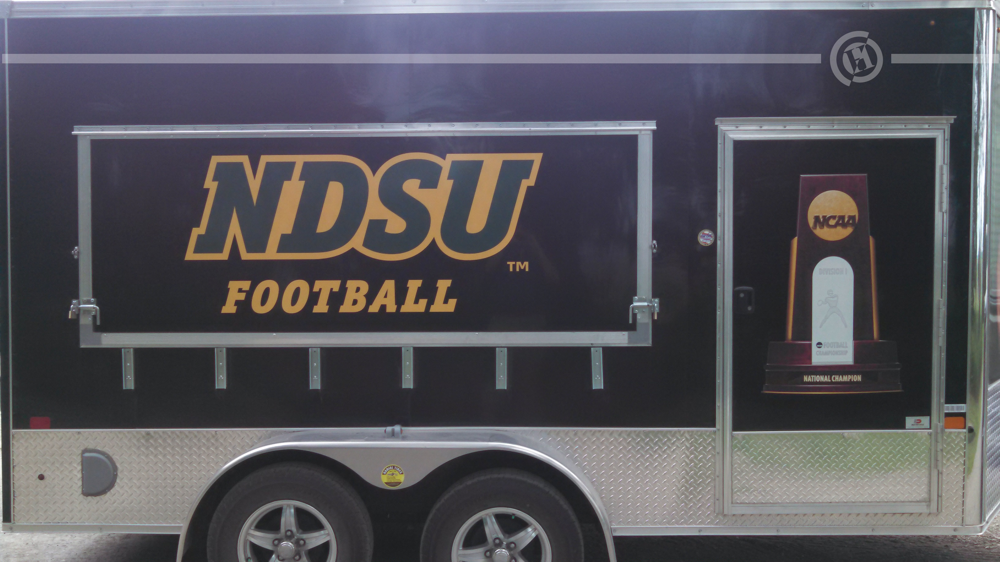 NDSU Bison – Hofer Signs