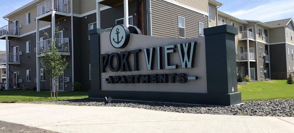 Outdoor Signage – Hofer Signs
