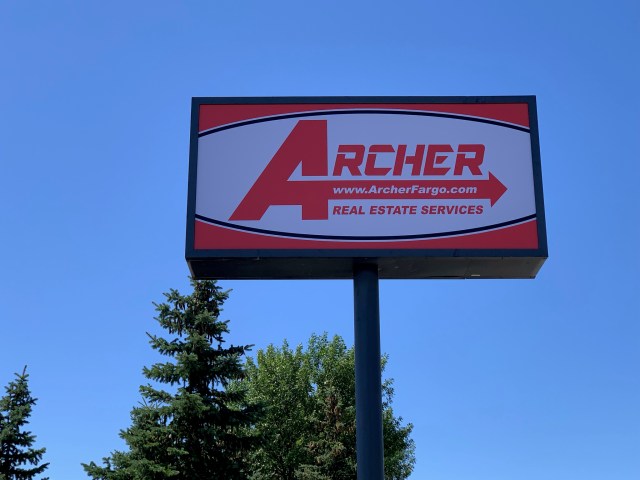 Outdoor Portable Advertising Signs Fargo Yard And Outdoor Sign | Sir