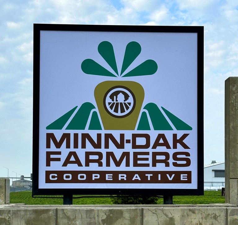 Outdoor Signage – Hofer Signs